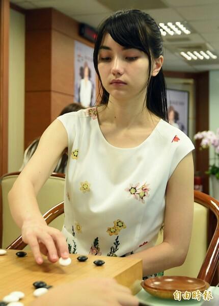 美女写真｜[台湾围棋女棋士][黑嘉嘉][港台美女top10] (60P) - pljj